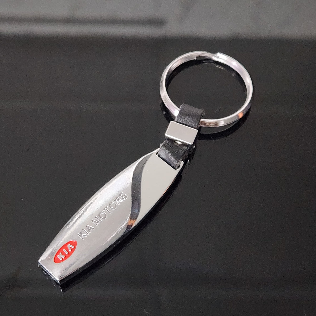 Premium Metal Logo Keychain (9 cm) – Kaarr