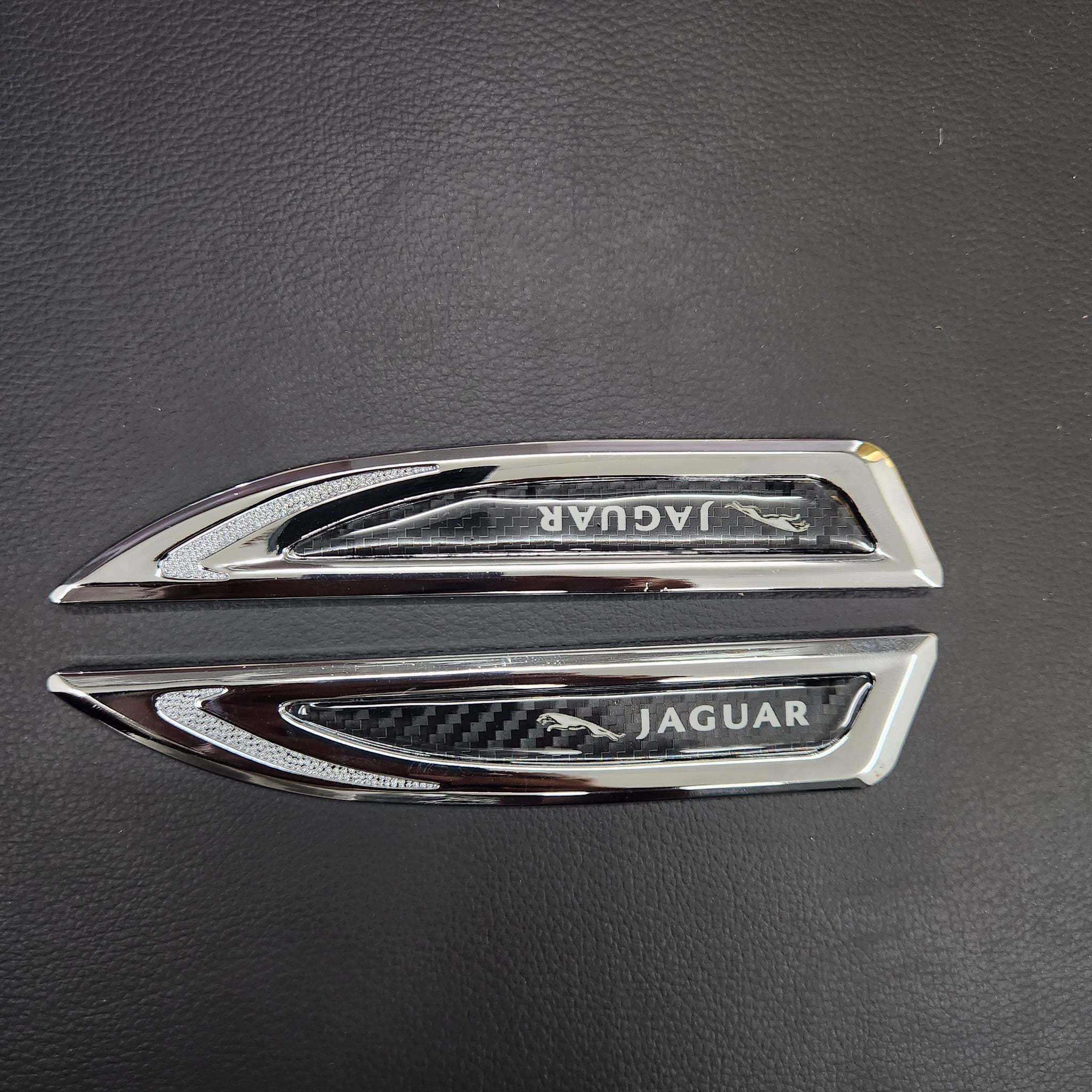 Metal Fender Side Emblem Decal 2pcs – Kaarr